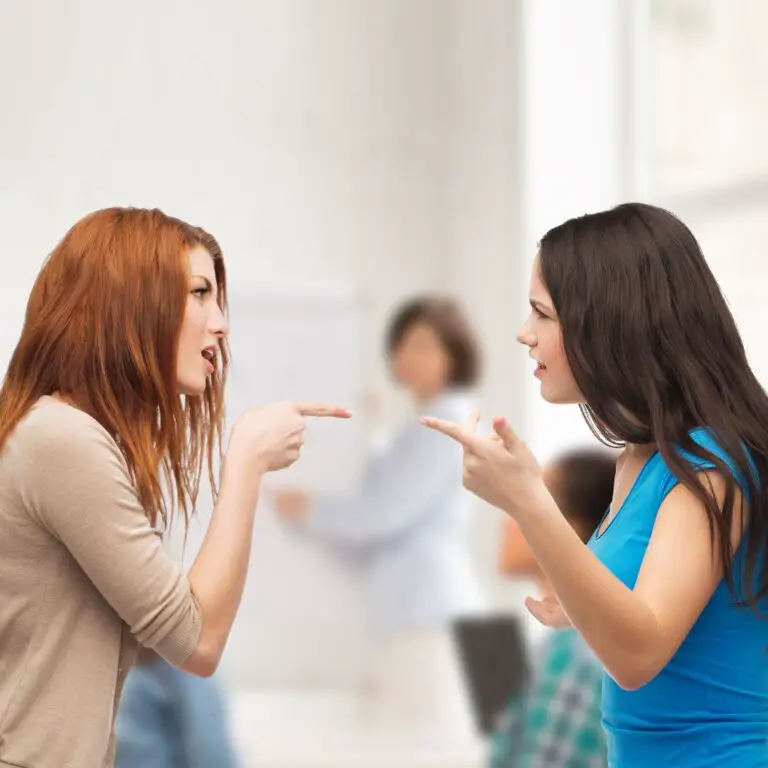 Understanding the signs of anger issues in Teenagers